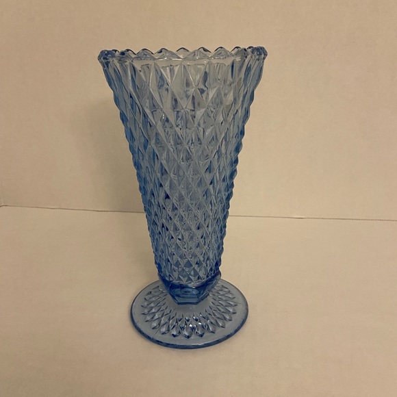 Indiana Glass | Accents | Vintage Diamond Point Indiana Glass Vase ...